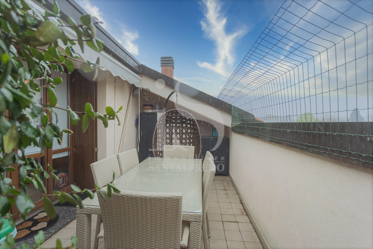 Sulbiate Trilocale con Terrazzi - Immobiliare Santalfredo